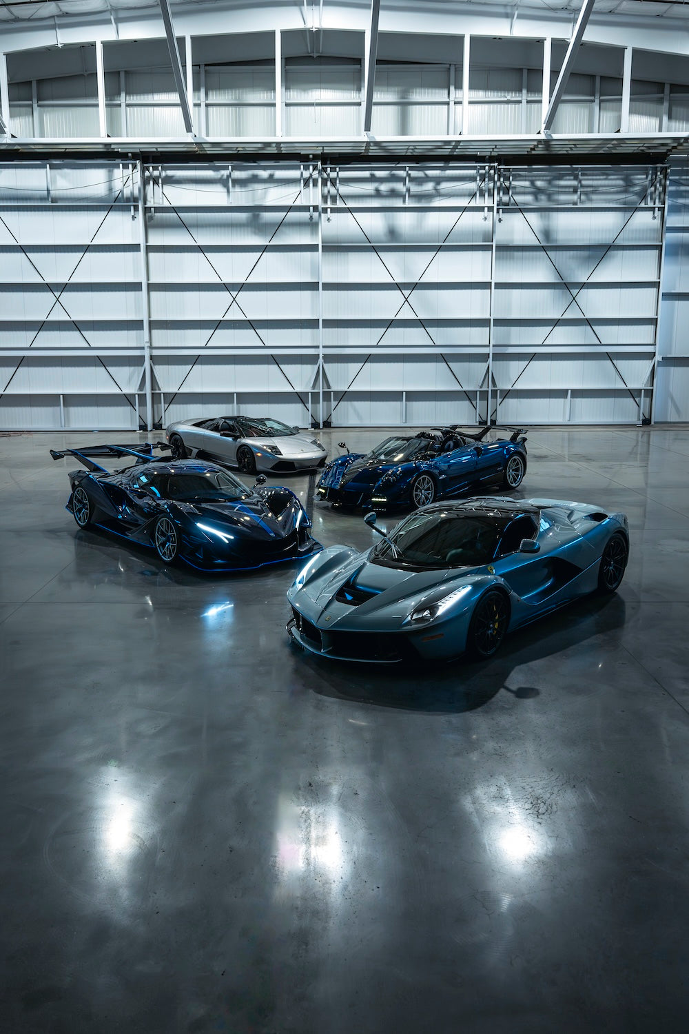 DREAM GARAGE – Supercar Ron Store